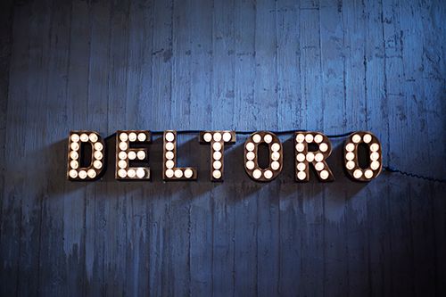 Del toro • Menú, Precios y Dirección